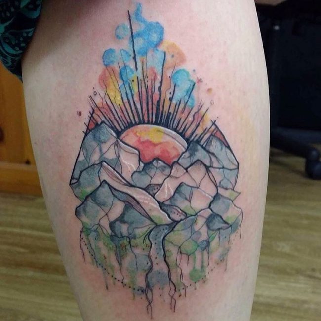 150 Tattoos auf der Wade