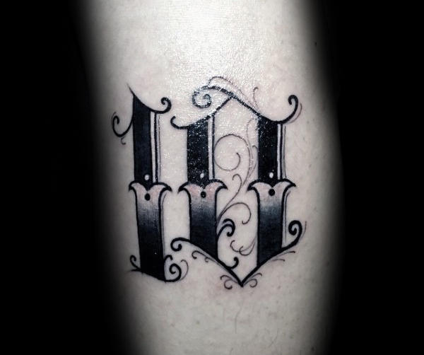 110 Zahlen-Tattoos (mit der Bedeutung)