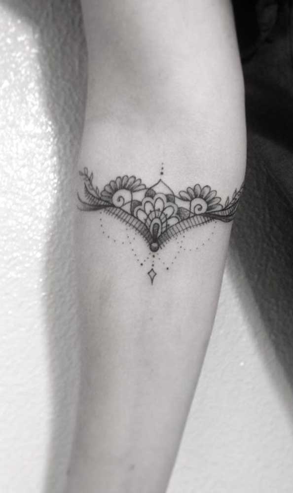 60 Tribal Tattoos (with their meanings)