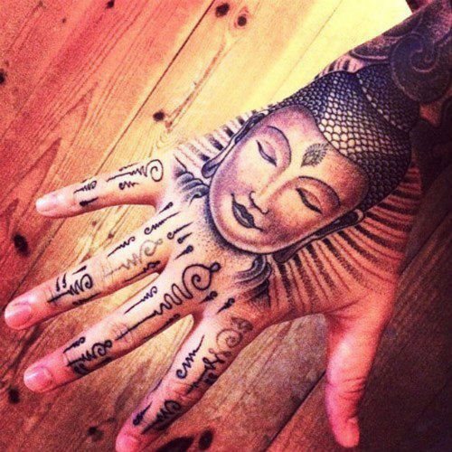 106 Tatouages de Bouddha : Meilleurs dessins et signification