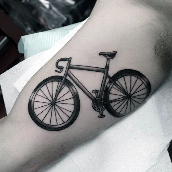 Tatouage Velo Minimaliste