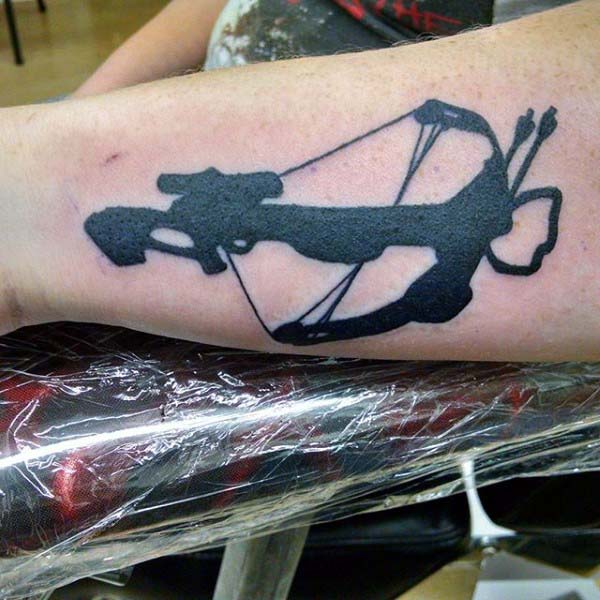 49 Tatouages d'arcs, de flèches et d'archers (Et leur signification)