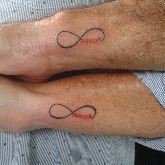 98 Tatuaggi con il simbolo dell'infinito (con significato)