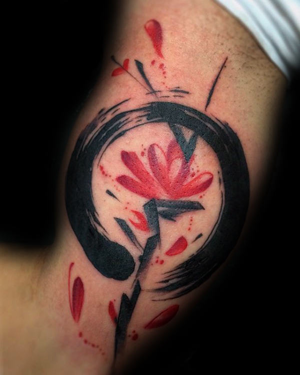 60 Tatuaggi raffiguranti l'Enso, il cerchio zen (con significato)